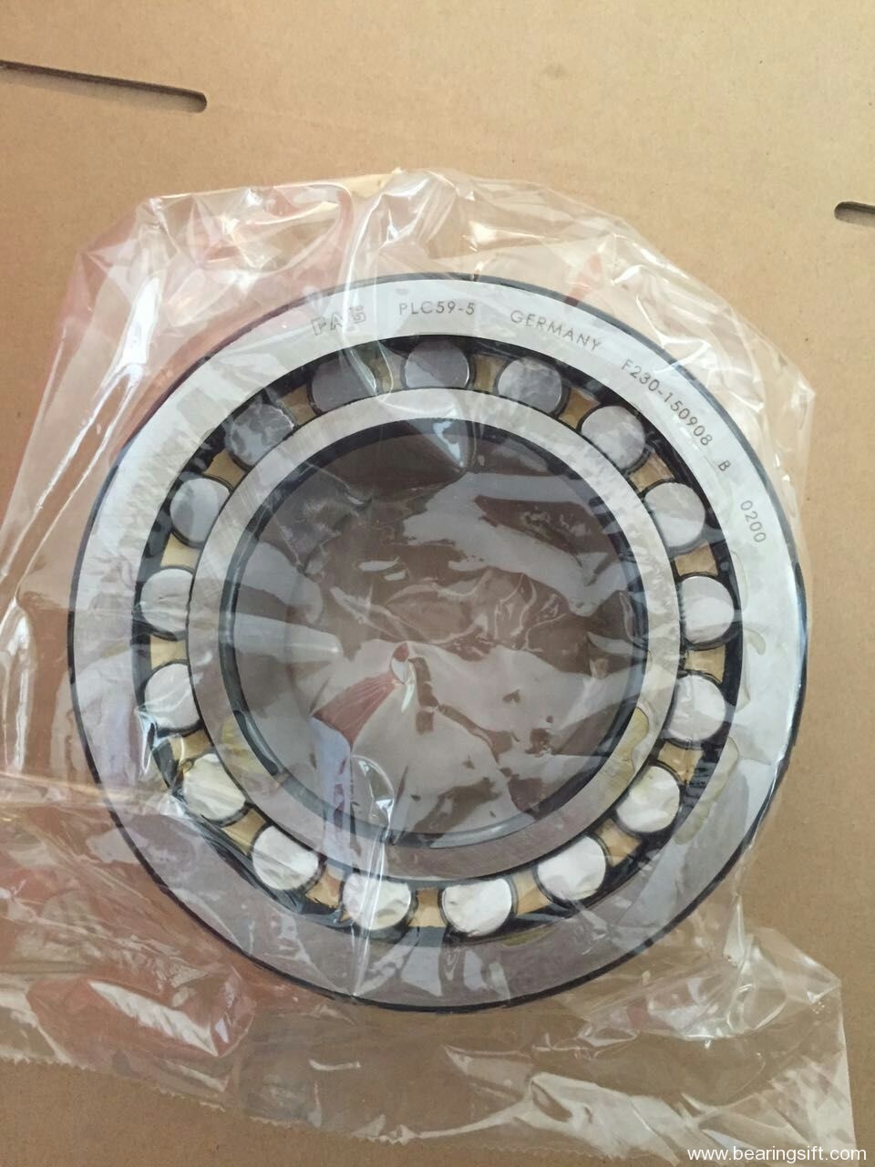 FAG F-801806.PRL Concrete mixer bearing dimension:110x180x74/82mm